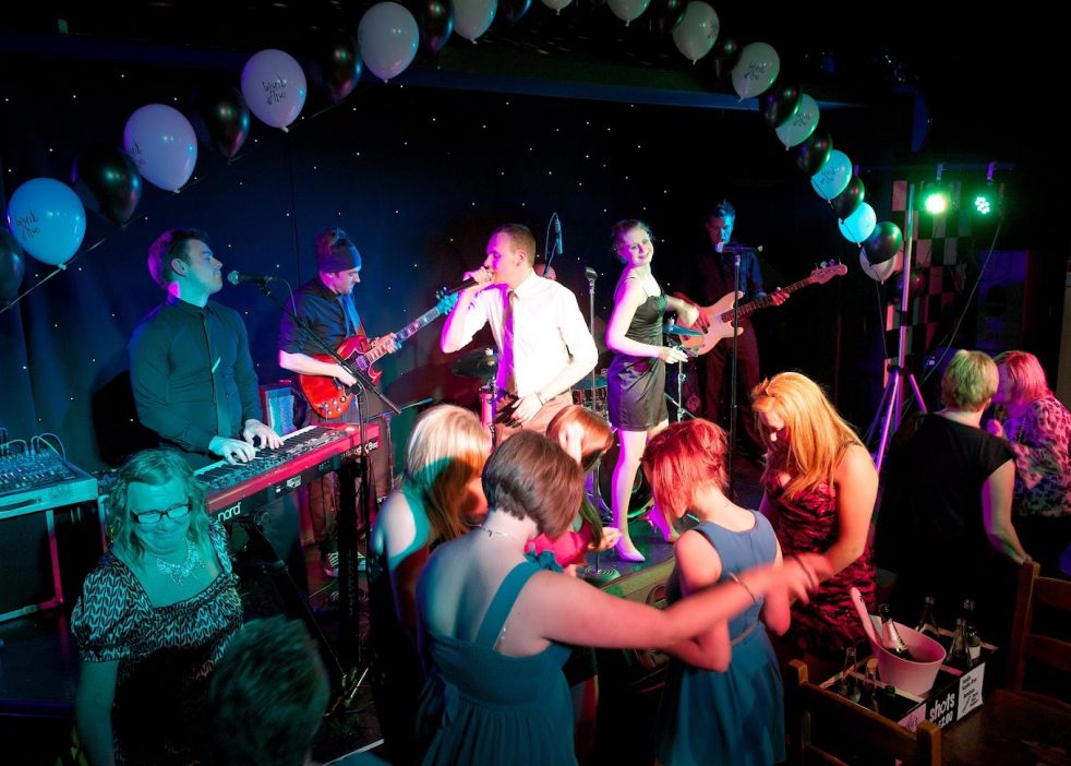 Night Out in Milton Keynes - Best Bars, Clubs & Pubs | The Almere